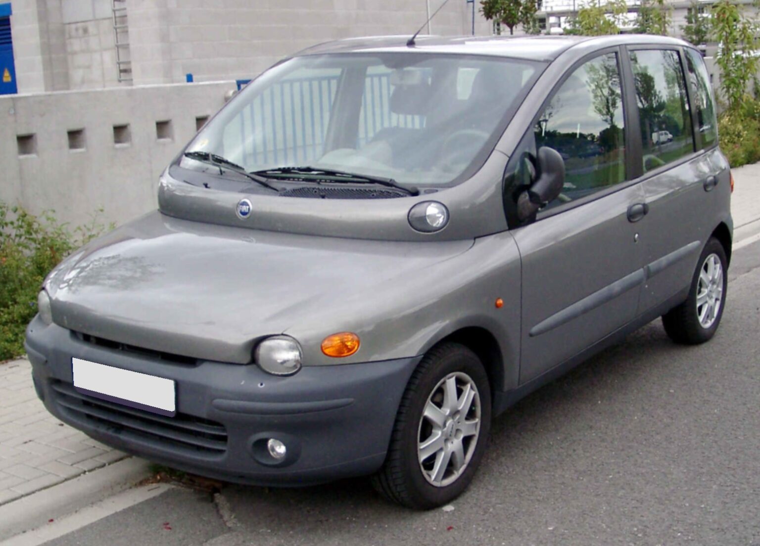 Fiat Multipla: storia di un'icona controversa e il suo possibile ...